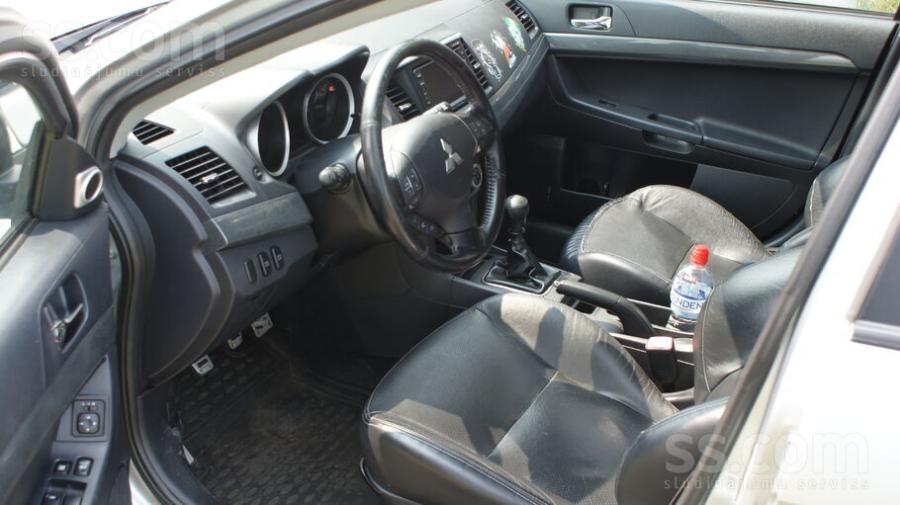 Mitsubishi Lancer 2007 Rīga, ar dzinēja tilpumu 2.00 L un nobraukumu 230 tūkst. km par 500 €, foto 9 vietnē AUTOMOTO.COM.LV