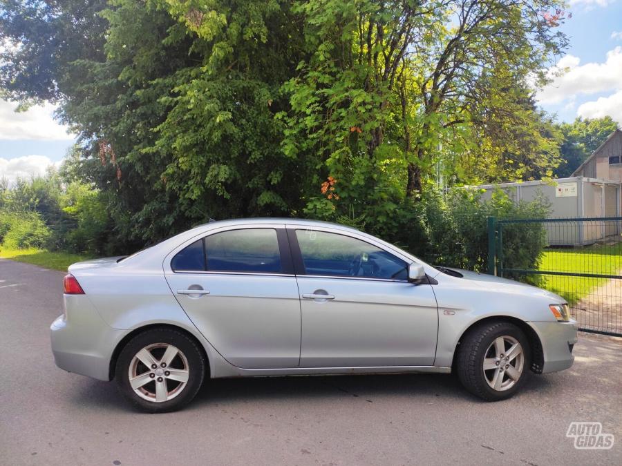 Mitsubishi Lancer 2007 in Vilnius, with an engine capacity of 1.50 L and mileage of 243 thousand km for 3050 €, photo 1 on AUTOMOTO.COM.LV