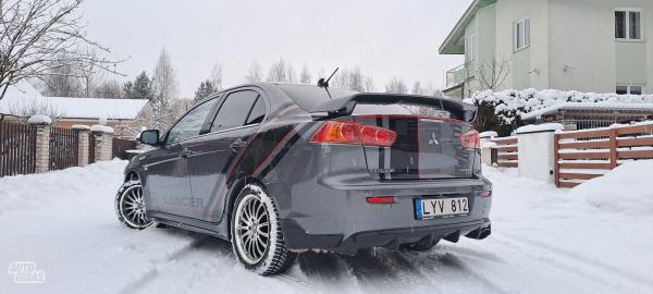 Mitsubishi Lancer 2008 in Vilnius, with an engine capacity of 2.00 L and mileage of 269 thousand km for 4000 €, photo 2 on AUTOMOTO.COM.LV