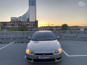 Mitsubishi Lancer 2008 in Vilnius, with an engine capacity of 1.50 L and mileage of 282 thousand km for 3299 €, photo 3 on AUTOMOTO.COM.LV