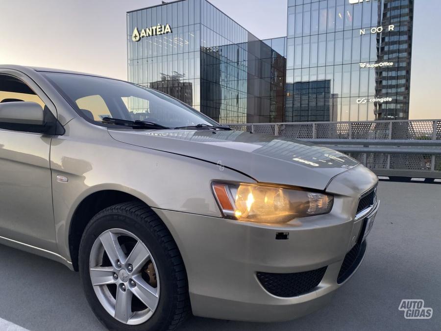 Mitsubishi Lancer 2008 in Vilnius, with an engine capacity of 1.50 L and mileage of 282 thousand km for 3299 €, photo 19 on AUTOMOTO.COM.LV