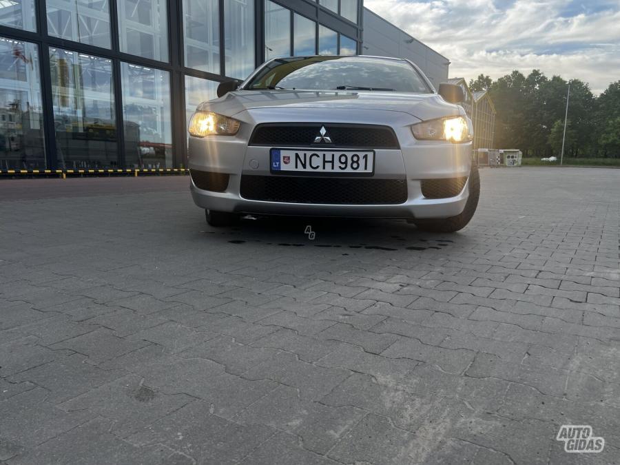 Mitsubishi Lancer 2008 in Vilnius, with an engine capacity of 1.80 L and mileage of 235 thousand km for 3200 €, photo 19 on AUTOMOTO.COM.LV