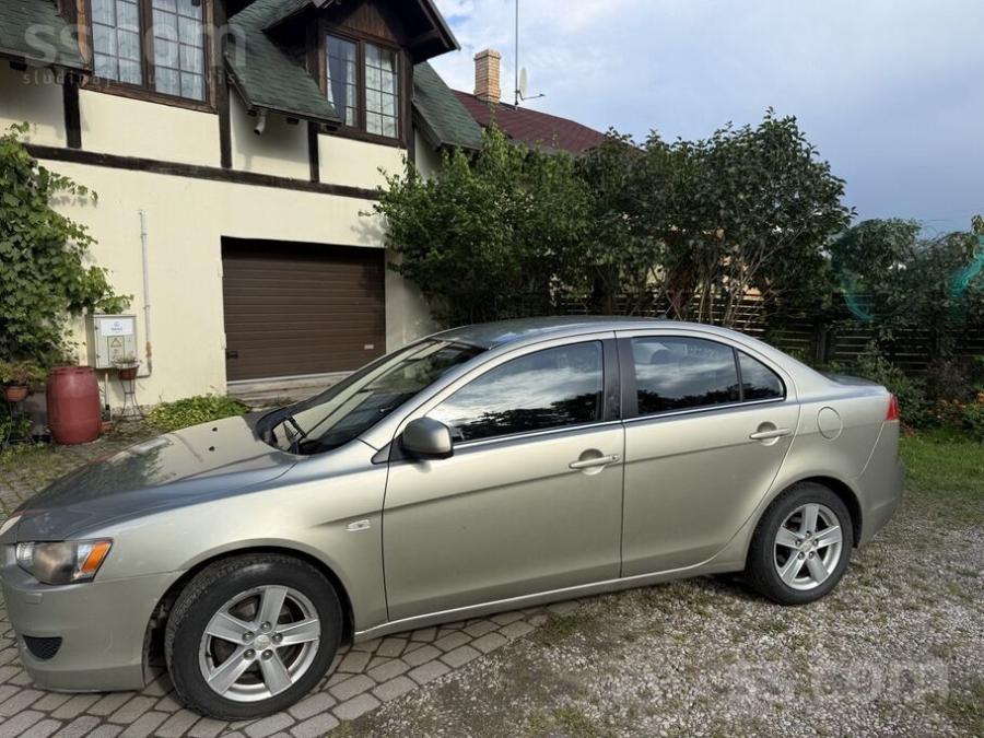 Mitsubishi Lancer 2008 in Riga, with an engine capacity of 1.50 L and mileage of 292 thousand km for 2369 €, photo 3 on AUTOMOTO.COM.LV