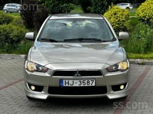 Mitsubishi Lancer 2009 Rīga, ar dzinēja tilpumu 1.80 L un nobraukumu 153 tūkst. km par 2300 €, foto 7 vietnē AUTOMOTO.COM.LV