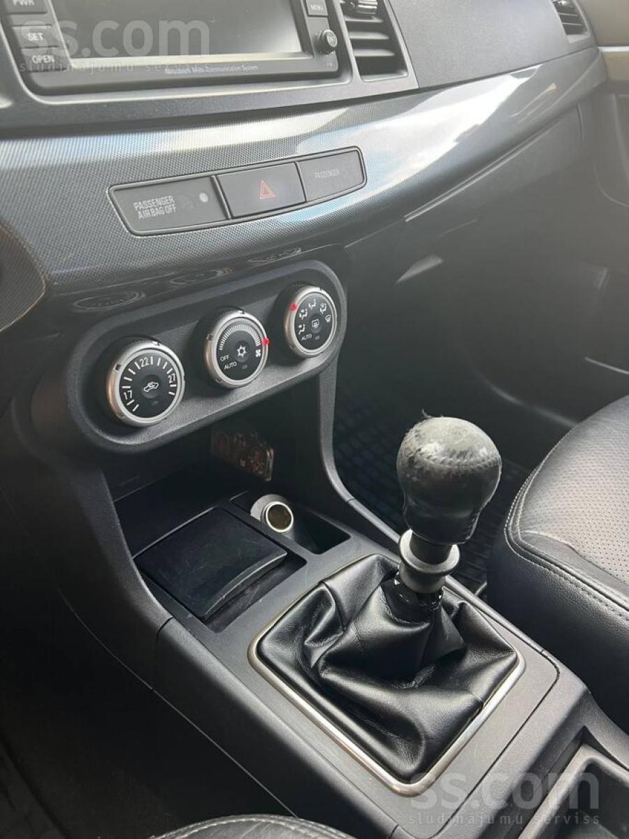 Mitsubishi Lancer 2010 Rīga, ar dzinēja tilpumu 2.00 L un nobraukumu 223 tūkst. km par 3700 €, foto 8 vietnē AUTOMOTO.COM.LV