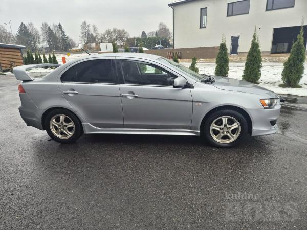 Mitsubishi Lancer 2011 in Parnu, with an engine capacity of 0.00 L and mileage of 274 thousand km for 4200 €, photo 5 on AUTOMOTO.COM.LV