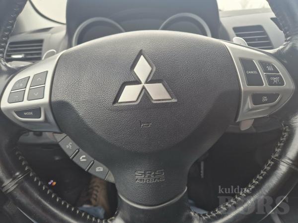 Mitsubishi Lancer 2011 in Parnu, with an engine capacity of 0.00 L and mileage of 274 thousand km for 4200 €, photo 11 on AUTOMOTO.COM.LV