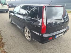 Mitsubishi Lancer 2001 in Klaipeda, with an engine capacity of 1.80 L and mileage of 329 thousand km for 650 €, photo 4 on AUTOMOTO.COM.LV