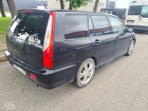 Mitsubishi Lancer 2004 Klaipėda, ar dzinēja tilpumu 2.00 L un nobraukumu 256 tūkst. km par 500 €, foto 4 vietnē AUTOMOTO.COM.LV