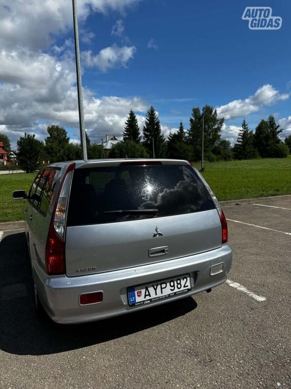 Mitsubishi Lancer 2004 in Kelme, with an engine capacity of 1.70 L and mileage of 156 thousand km for 2000 €, photo 3 on AUTOMOTO.COM.LV