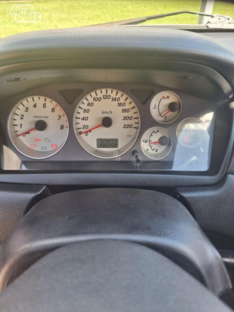 Mitsubishi Lancer 2004 in Kelme, with an engine capacity of 1.70 L and mileage of 156 thousand km for 2000 €, photo 9 on AUTOMOTO.COM.LV