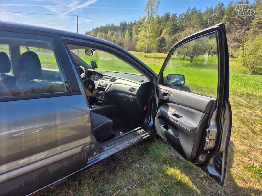 Mitsubishi Lancer 2006 Druskininkai, ar dzinēja tilpumu 1.60 L un nobraukumu 206 tūkst. km par 1750 €, foto 4 vietnē AUTOMOTO.COM.LV