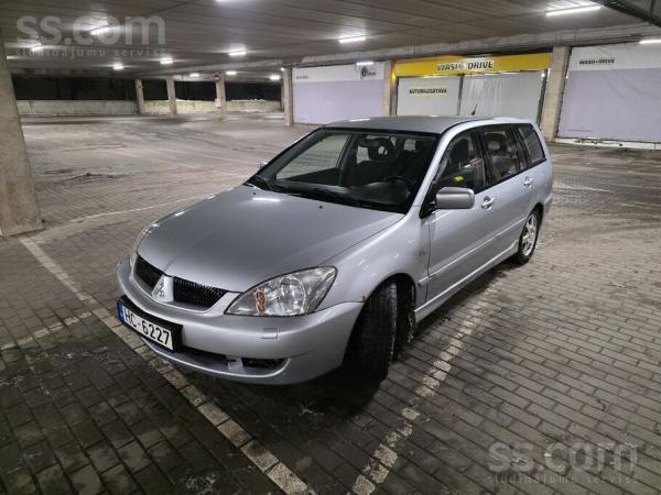 Mitsubishi Lancer 2008 in Riga, with an engine capacity of 1.60 L and mileage of 196 thousand km for 1300 €, photo 1 on AUTOMOTO.COM.LV