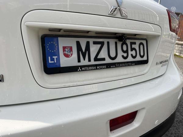 Белый Мицубиси Лансер 2010 в Каунас, объемом двигателя 1.80 л и пробегом 122 тыс. км за 4400 €, фото 7 на AUTOMOTO.COM.LV