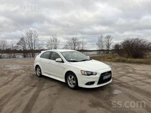 White Mitsubishi Lancer 2012 in Riga, with an engine capacity of 1.80 L and mileage of 217 thousand km for 5500 €, photo  on AUTOMOTO.COM.LV