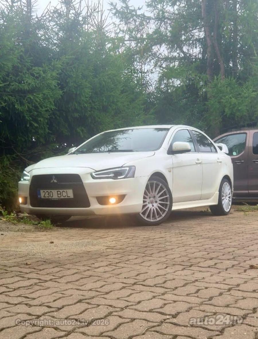 Balts Mitsubishi Lancer 2010 Tallina, ar dzinēja tilpumu 1.80 L un nobraukumu 190 tūkst. km par 7100 €, foto 5 vietnē AUTOMOTO.COM.LV