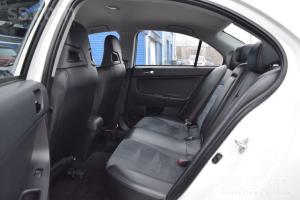 White Mitsubishi Lancer 2014 in Riga, with an engine capacity of 2.00 L and mileage of 117 thousand km for 34900 €, photo 14 on AUTOMOTO.COM.LV