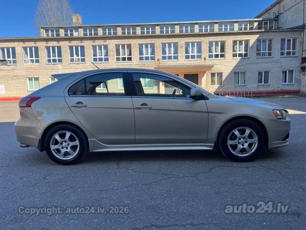 Yellow Mitsubishi Lancer 2010 in Narva, with an engine capacity of 1.80 L and mileage of 153 thousand km for 3999 €, photo 3 on AUTOMOTO.COM.LV