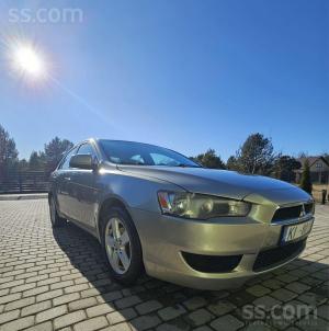 Yellow Mitsubishi Lancer 2008 in Riga, with an engine capacity of 1.90 L and mileage of 373 thousand km for 1900 €, photo  on AUTOMOTO.COM.LV