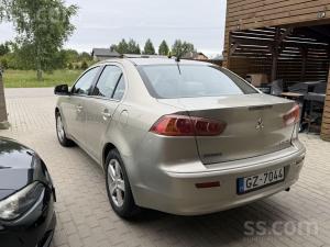 Dzeltens Mitsubishi Lancer 2008 Rīga, ar dzinēja tilpumu 1.50 L un nobraukumu 220 tūkst. km par 1990 €, foto 6 vietnē AUTOMOTO.COM.LV