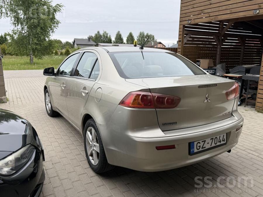 Dzeltens Mitsubishi Lancer 2008 Rīga, ar dzinēja tilpumu 1.50 L un nobraukumu 220 tūkst. km par 1990 €, foto 6 vietnē AUTOMOTO.COM.LV