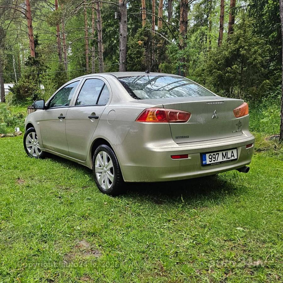 Dzeltens Mitsubishi Lancer 2008 Tallina, ar dzinēja tilpumu 1.50 L un nobraukumu 208 tūkst. km par 2500 €, foto 3 vietnē AUTOMOTO.COM.LV