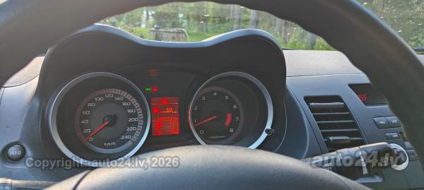 Dzeltens Mitsubishi Lancer 2008 Tallina, ar dzinēja tilpumu 1.50 L un nobraukumu 208 tūkst. km par 2500 €, foto 3 vietnē AUTOMOTO.COM.LV