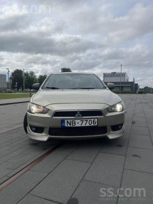 Dzeltens Mitsubishi Lancer 2008 Rīga, ar dzinēja tilpumu 1.80 L un nobraukumu 382 tūkst. km par 2000 €, foto 3 vietnē AUTOMOTO.COM.LV