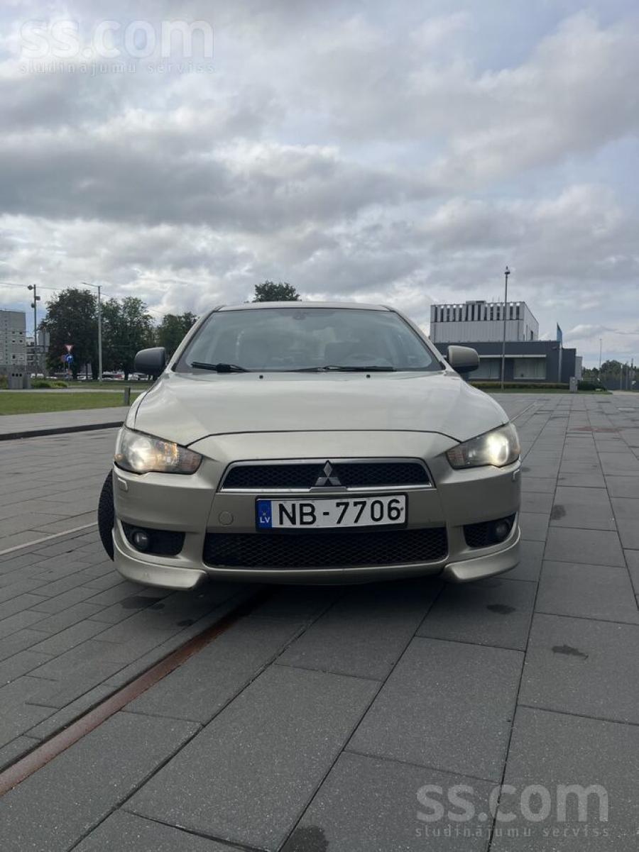 Dzeltens Mitsubishi Lancer 2008 Rīga, ar dzinēja tilpumu 1.80 L un nobraukumu 382 tūkst. km par 2000 €, foto 3 vietnē AUTOMOTO.COM.LV