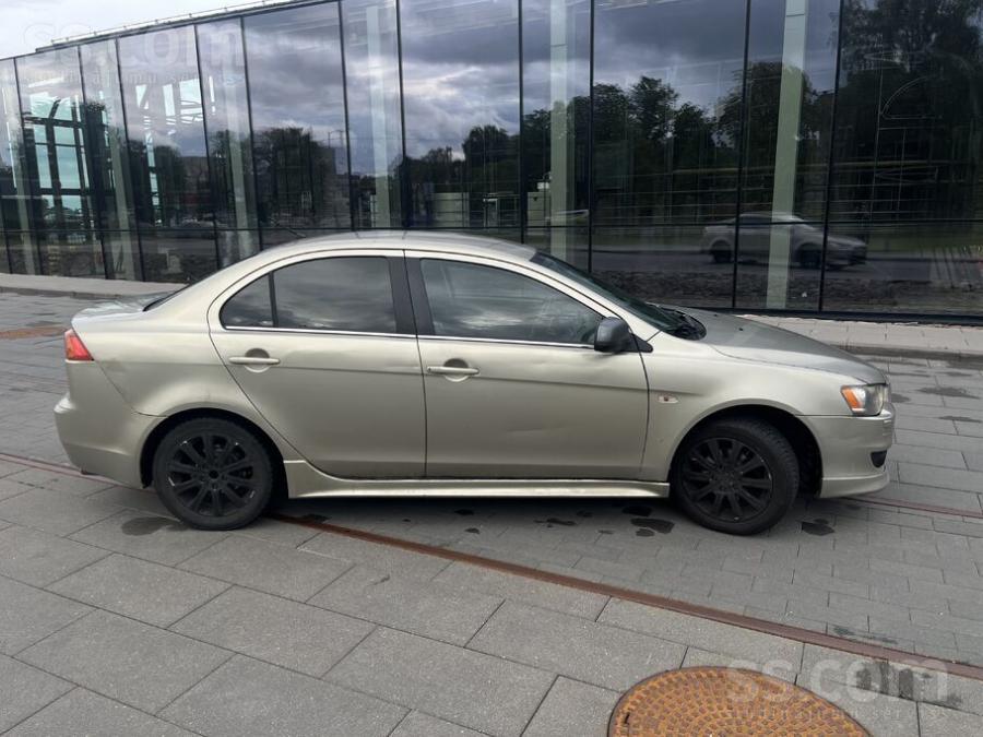 Dzeltens Mitsubishi Lancer 2008 Rīga, ar dzinēja tilpumu 1.80 L un nobraukumu 382 tūkst. km par 2000 €, foto 6 vietnē AUTOMOTO.COM.LV