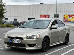 Yellow Mitsubishi Lancer 2008 in Riga, with an engine capacity of 1.80 L and mileage of 380 thousand km for 1600 €, photo 1 on AUTOMOTO.COM.LV