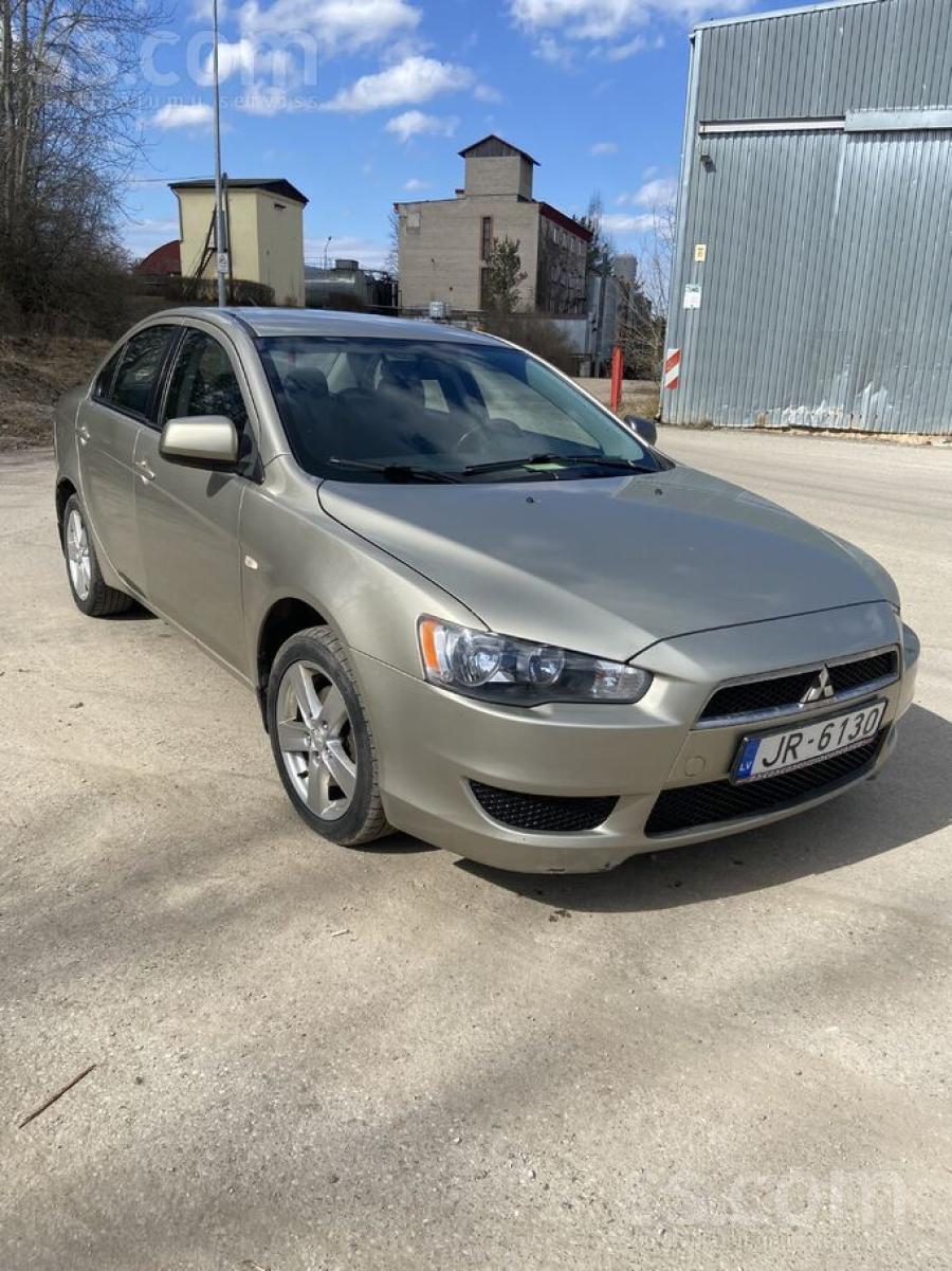 Dzeltens Mitsubishi Lancer 2010 Jūrmala, ar dzinēja tilpumu 2.00 L un nobraukumu 369 tūkst. km par 2350 €, foto 8 vietnē AUTOMOTO.COM.LV