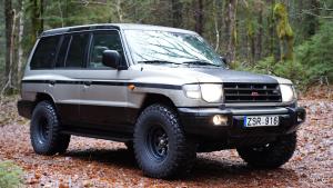 Mitsubishi Montero 1999 Plungė, ar dzinēja tilpumu 3.50 L un nobraukumu 160 tūkst. km par 7000 €, foto 17 vietnē AUTOMOTO.COM.LV