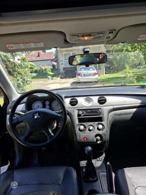 Black Mitsubishi Outlander 2004 in Klaipeda, with an engine capacity of 2.00 L and mileage of 285 thousand km for 1500 €, photo 10 on AUTOMOTO.COM.LV