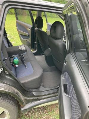 Melns Mitsubishi Outlander 2005 Viļņa, ar dzinēja tilpumu 2.00 L un nobraukumu 260 tūkst. km par 800 €, foto 14 vietnē AUTOMOTO.COM.LV