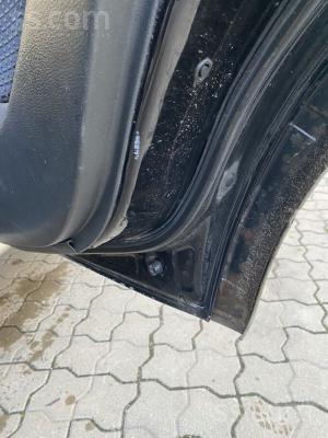 Melns Mitsubishi Outlander 2006 Liepāja, ar dzinēja tilpumu 2.40 L un nobraukumu 279 tūkst. km par 2000 €, foto 15 vietnē AUTOMOTO.COM.LV