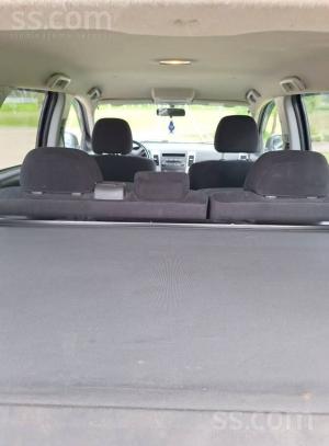 Melns Mitsubishi Outlander 2007 Valmiera, ar dzinēja tilpumu 2.00 L un nobraukumu 349 tūkst. km par 4000 €, foto 4 vietnē AUTOMOTO.COM.LV