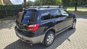 Melns Mitsubishi Outlander 2007 Viļņa, ar dzinēja tilpumu 0.00 L un nobraukumu 100 tūkst. km par 2890 €, foto 5 vietnē AUTOMOTO.COM.LV