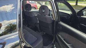 Black Mitsubishi Outlander 2007 in Vilnius, with an engine capacity of 2.00 L and mileage of 100 thousand km for 2790 €, photo 17 on AUTOMOTO.COM.LV