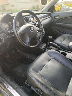 Black Mitsubishi Outlander 2007 in Kretinga, with an engine capacity of 2.38 L and mileage of 222 thousand km for 2000 €, photo 11 on AUTOMOTO.COM.LV