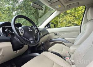 Black Mitsubishi Outlander 2007 in Jelgava, with an engine capacity of 2.00 L and mileage of 145 thousand km for 4100 €, photo 16 on AUTOMOTO.COM.LV