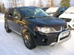 Black Mitsubishi Outlander 2008 in Riga, with an engine capacity of 2.40 L and mileage of 0 thousand km for 2800 €, photo 2 on AUTOMOTO.COM.LV