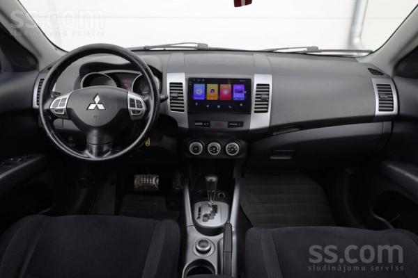 Melns Mitsubishi Outlander 2008 Rīga, ar dzinēja tilpumu 2.40 L un nobraukumu 0 tūkst. km par 2995 €, foto 6 vietnē AUTOMOTO.COM.LV