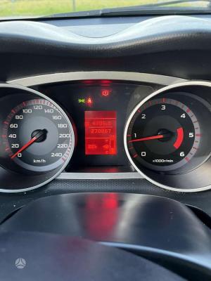 Black Mitsubishi Outlander 2008 in Kaunas, with an engine capacity of 2.20 L and mileage of 271 thousand km for 3150 €, photo 14 on AUTOMOTO.COM.LV
