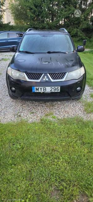 Melns Mitsubishi Outlander 2008 Utena, ar dzinēja tilpumu 2.18 L un nobraukumu 420 tūkst. km par 2200 €, foto 3 vietnē AUTOMOTO.COM.LV