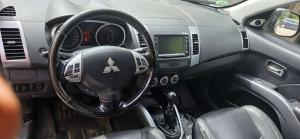 Melns Mitsubishi Outlander 2008 Utena, ar dzinēja tilpumu 2.18 L un nobraukumu 420 tūkst. km par 2200 €, foto 7 vietnē AUTOMOTO.COM.LV