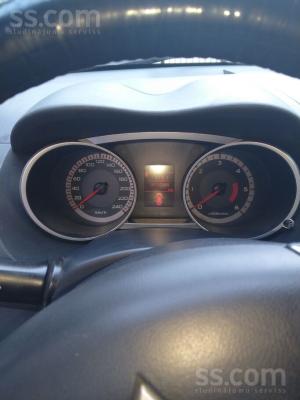 Melns Mitsubishi Outlander 2008 Rīga, ar dzinēja tilpumu 2.00 L un nobraukumu 310 tūkst. km par 2700 €, foto 5 vietnē AUTOMOTO.COM.LV