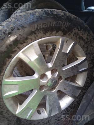 Melns Mitsubishi Outlander 2008 Rīga, ar dzinēja tilpumu 2.00 L un nobraukumu 310 tūkst. km par 2700 €, foto 7 vietnē AUTOMOTO.COM.LV