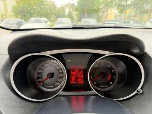 Melns Mitsubishi Outlander 2008 Viļņa, ar dzinēja tilpumu 2.40 L un nobraukumu 369 tūkst. km par 3000 €, foto 16 vietnē AUTOMOTO.COM.LV