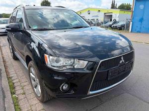 Melns Mitsubishi Outlander 2011 Kauņa, ar dzinēja tilpumu 2.18 L un nobraukumu 211 tūkst. km par 2950 €, foto 3 vietnē AUTOMOTO.COM.LV